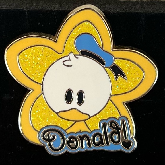 Disney | Accessories | Disney Cute Characters Mystery Tin Donald Duck ...